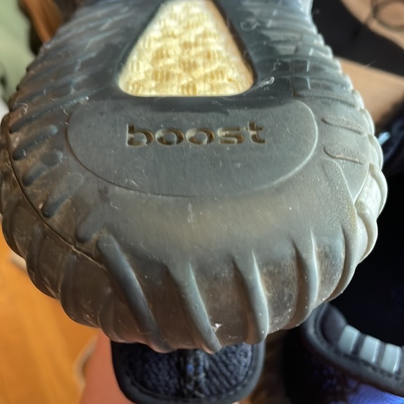 adidas | Shoes | Yeezy Boost 35 V2 Dazzling Blue Box Included With ...